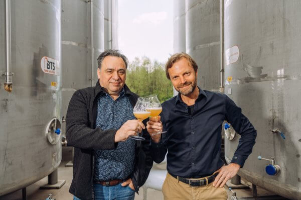 Lindemans wint met Oude Gueuze Cuvée René goud op EBS 2022 - Bier ...